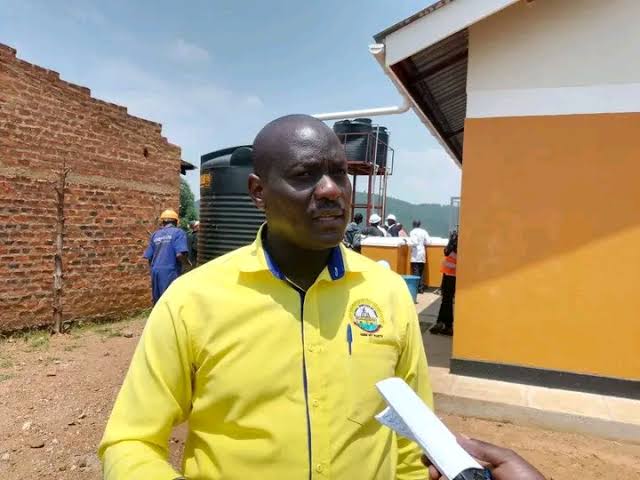 Rubanda District Receives Digital X-ray Machine to Enhance Healthcare ...